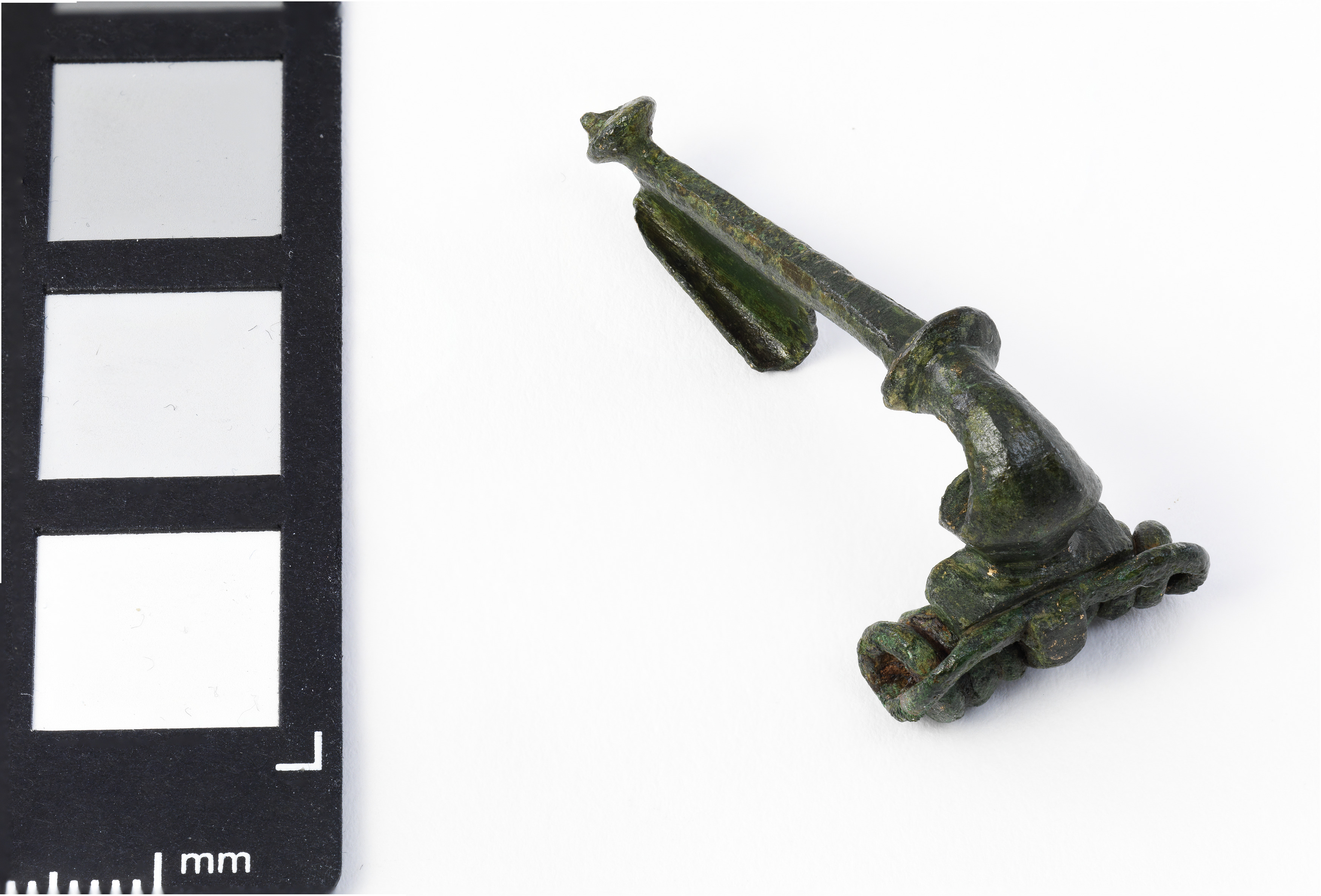 Kräftig profilierte Fibel Almgren 70/73c – Wien Museum Online Sammlung