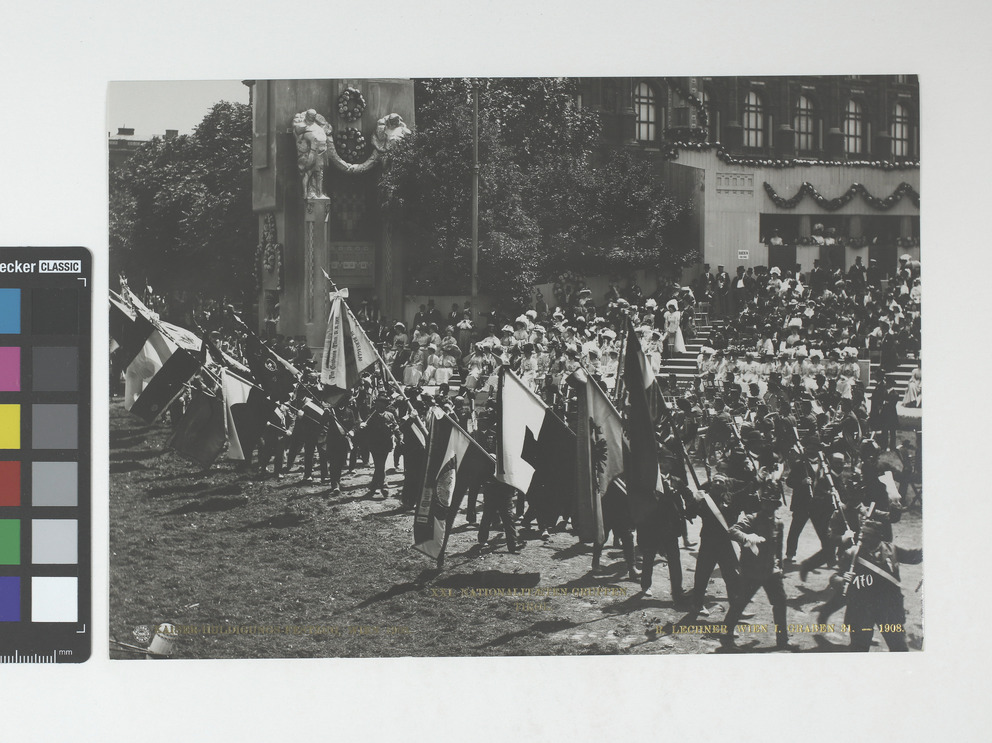 Der Kaiser-Huldigungs-Festzug, Wien 1908. 21. Nationalitaeten-Gruppen ...