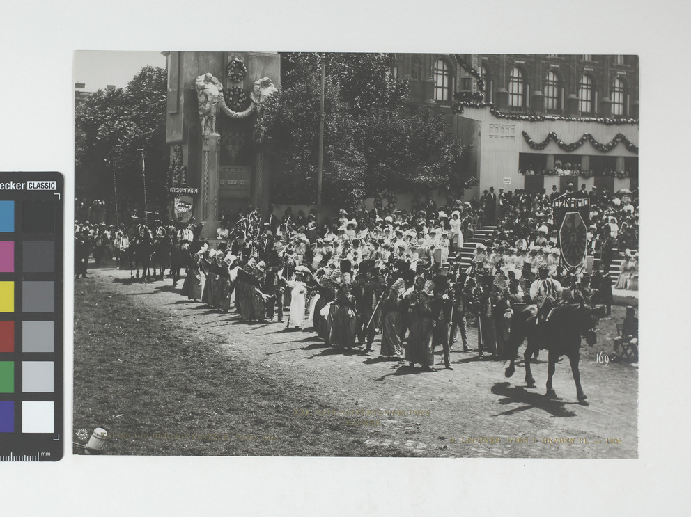Der Kaiser-Huldigungs-Festzug, Wien 1908. 21. Nationalitaeten-Gruppen ...