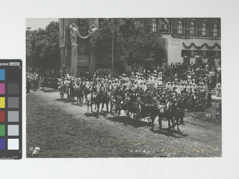 Der Kaiser-Huldigungs-Festzug, Wien 1908. 21. Nationalitaeten-Gruppen ...