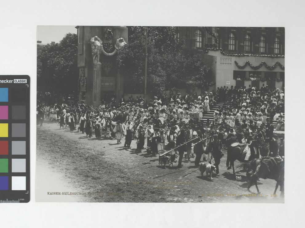Der Kaiser-Huldigungs-Festzug, Wien 1908. 21. Nationalitaeten-Gruppen ...