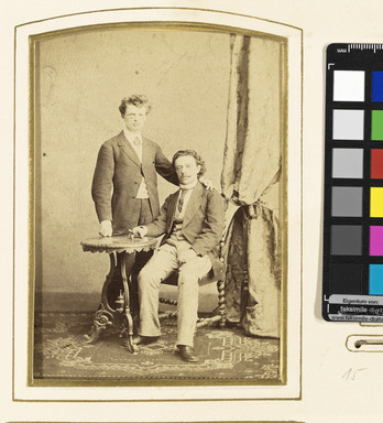 Hermann Franke (?), Geiger (stehend), und Alfred Grünfeld (1852-1924 ...