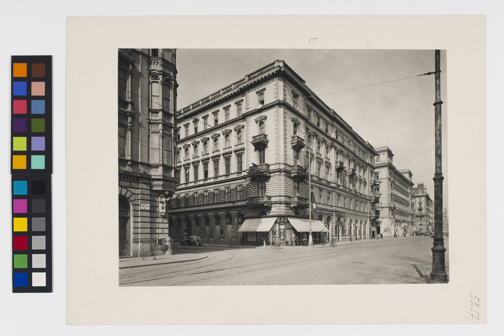 1., Franz-Josefs-Kai 55 u. 57 - Ecke Eßlinggasse – Wien Museum Online ...