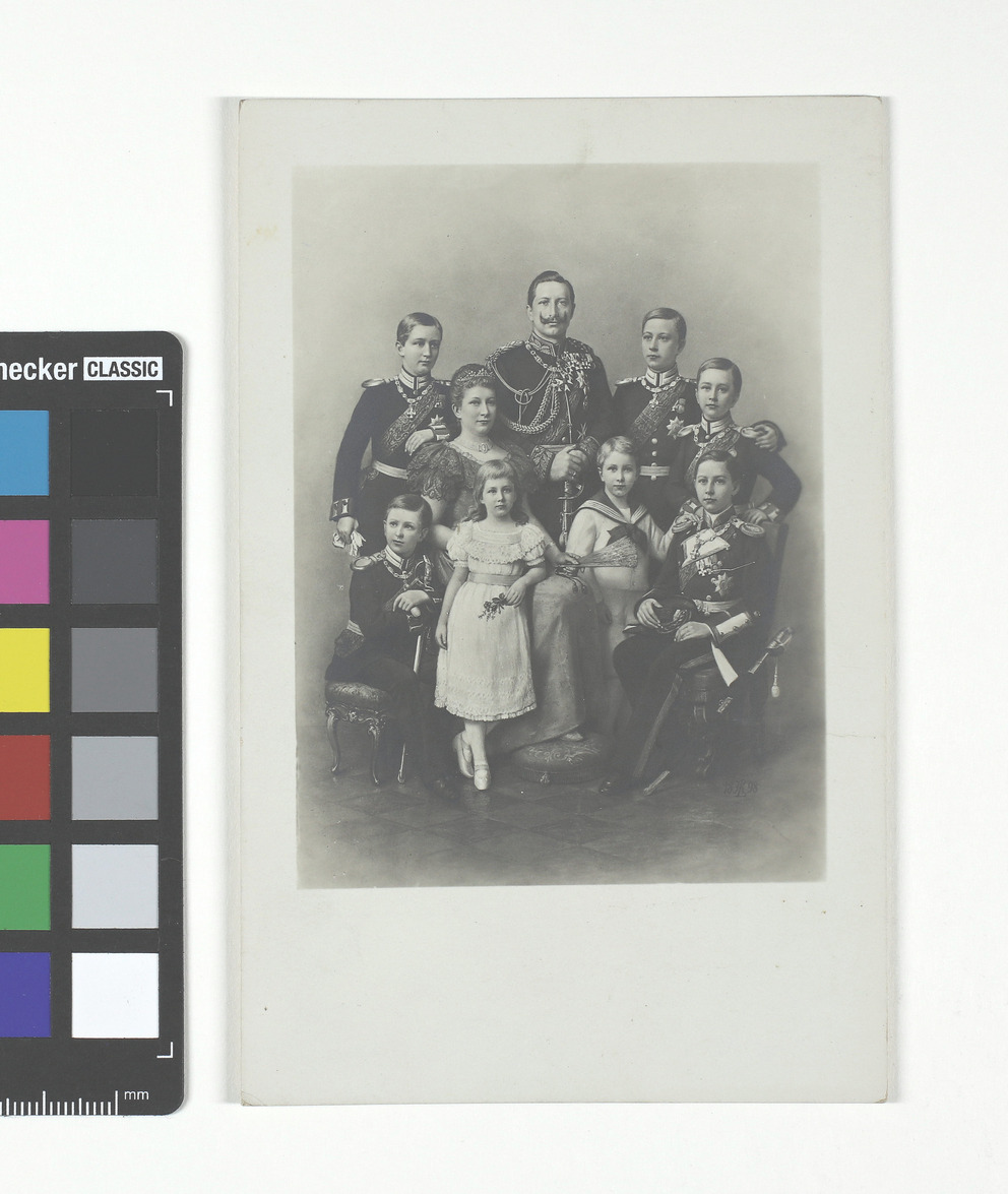 Kaiser Wilhelm II. im Kreise seiner Familie – Wien Museum Online Sammlung