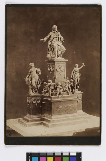 Konkurrenzentwurf zum Mozart Denkmal von Josef Fritsch, Bildhauer ...