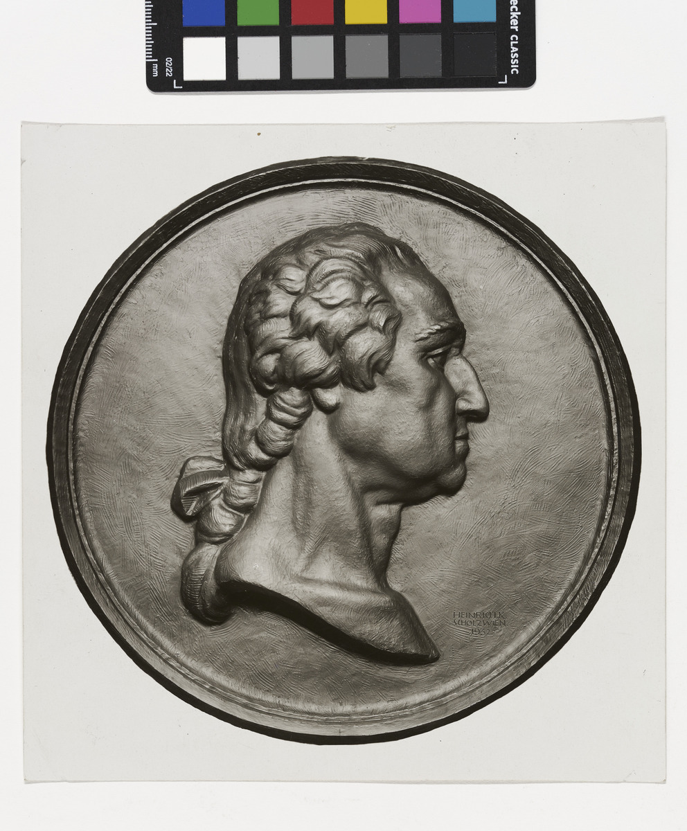 10., Triester Straße 52-58 - Georg-Washington-Hof - Reliefmedaillon ...