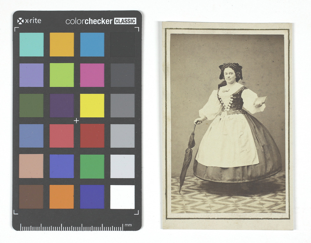 Therese von Braunecker-Schäfer (1825-1888) als "Froschmierl" (Soloszene ...